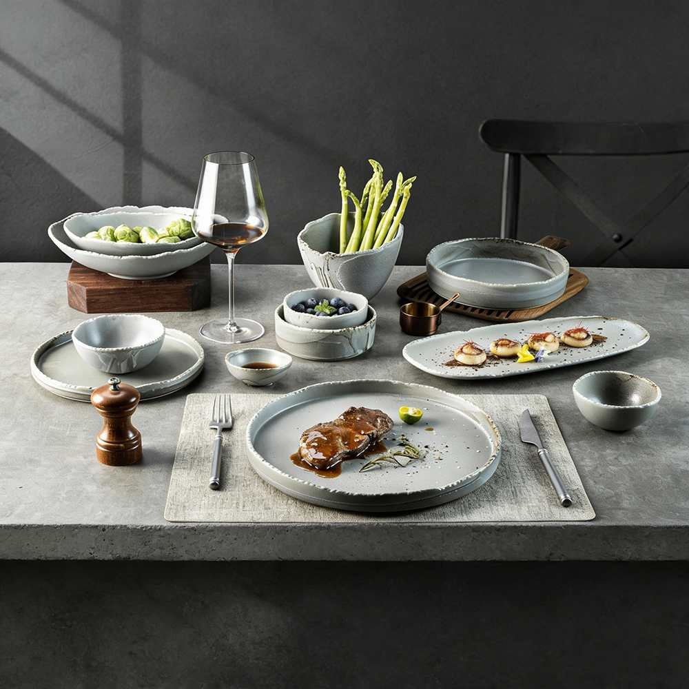 Light Gray Kiln-Change Glaze Natural Rough-Edge Ceramic Tableware Set ...